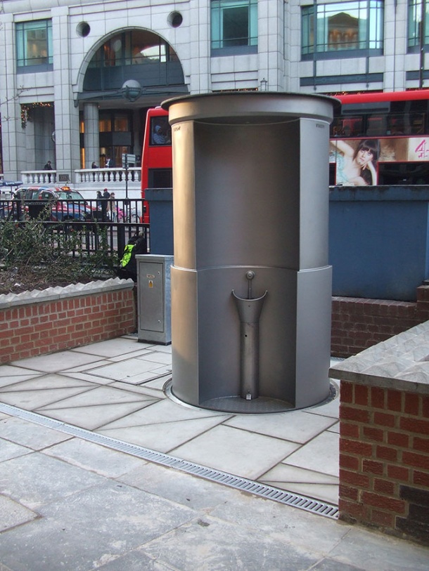 HSE Issues Pop-up Toilet Safety Alert - ECJ